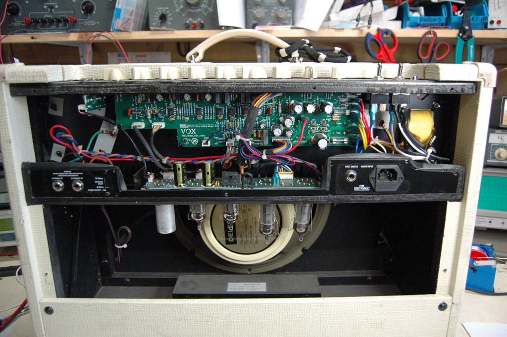Vox AC15 – Flo Amp